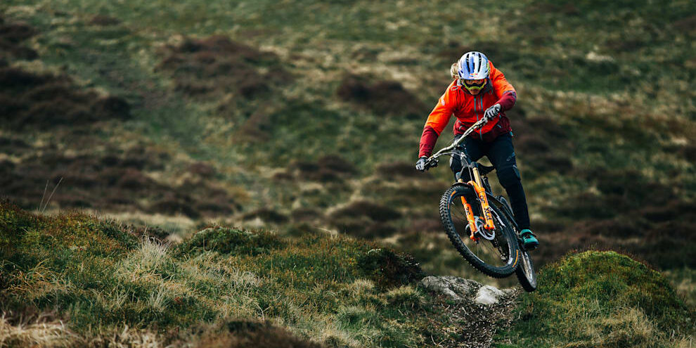 Sôs Coch Sinema: THE OLD WORLD - MOMA Machynlleth